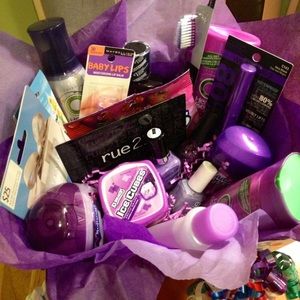 Ulta Beauty | Makeup | Gift Baskets Makeuppmsbathbdaycongrats | Poshmark